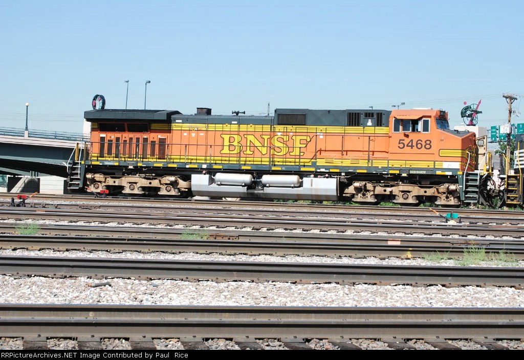 BNSF 5468
